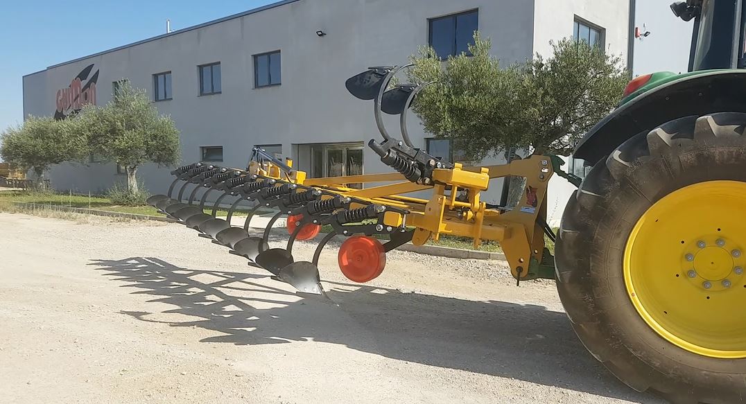 Arado ecológico de cohecho. – Maquinaria Agricola GUIMON